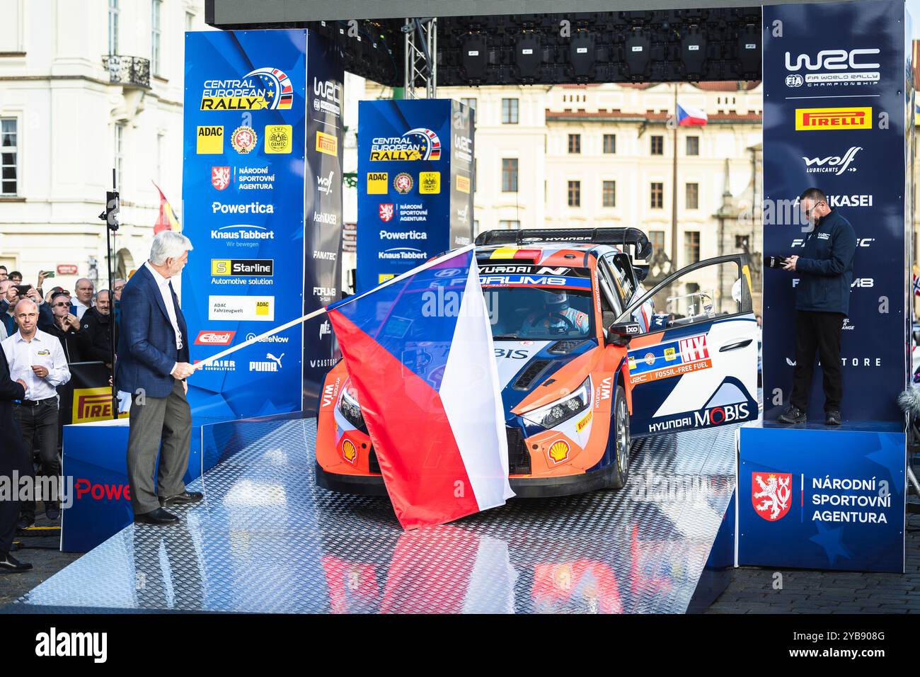 Bad Griesbach, Allemagne. 17th Oct, 2024. 11 NEUVILLE Thierry, WYDAEGHE ...