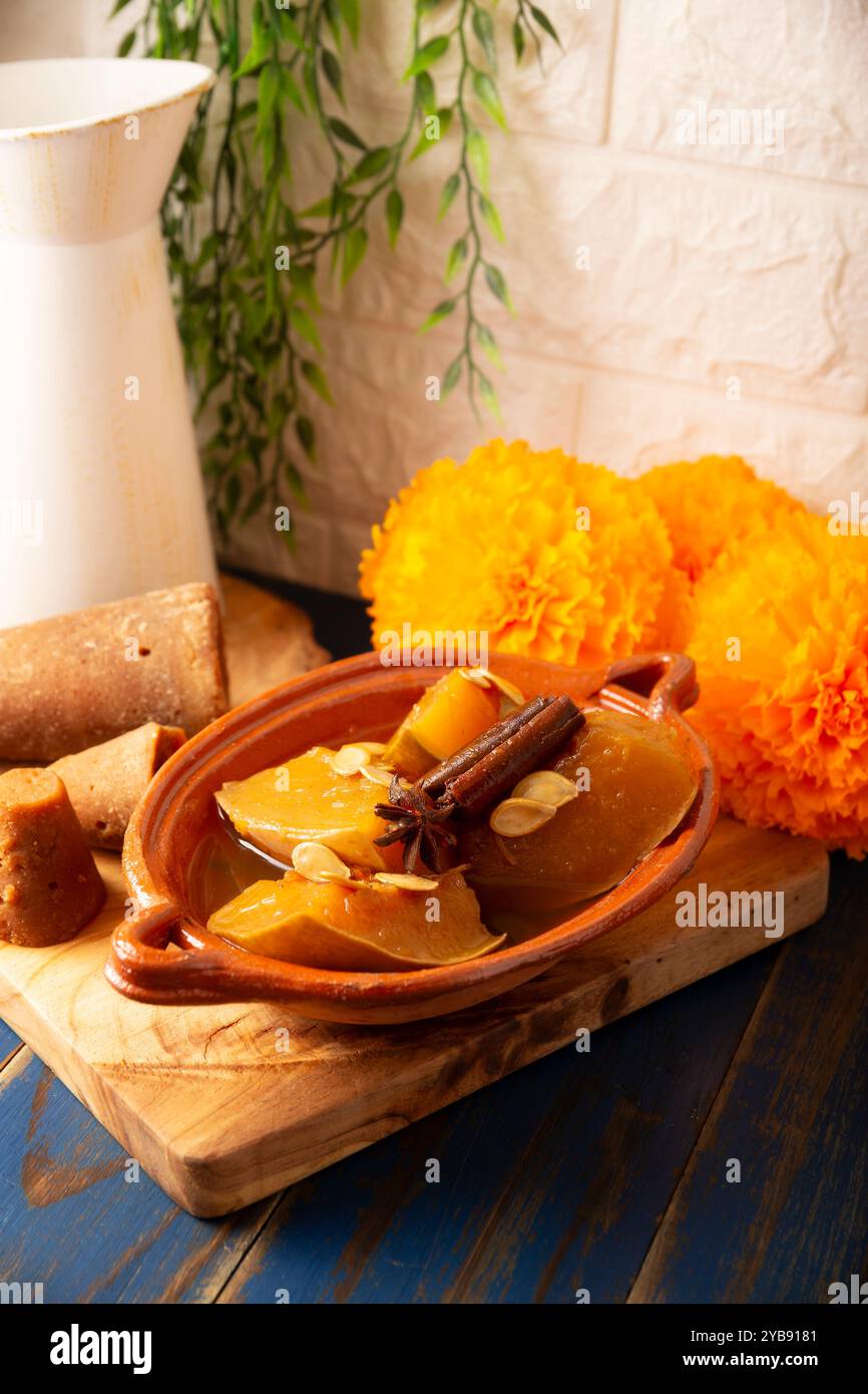 Calabaza en Tacha. Spiced Candied Pumpkin. Mexican dessert whose main ...