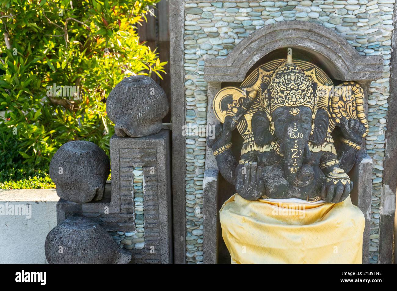 India hindu ganesha festival hi-res stock photography and images - Alamy