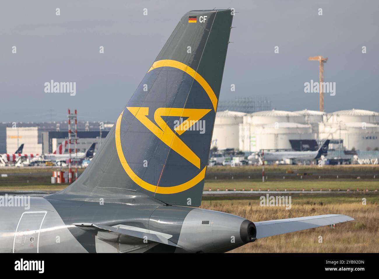 Condor, Airbus A320-200, D-AICF, Symbolbild für Flugzeug, Flugzeugheck ...