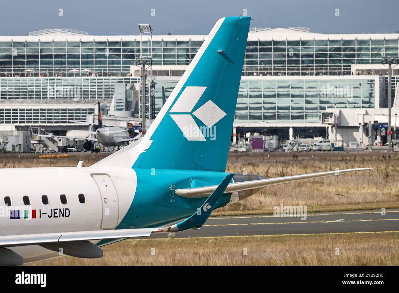 Air Dolomiti, Embraer 190LR, I-JEND, Symbolbild für Air Dolomiti ...