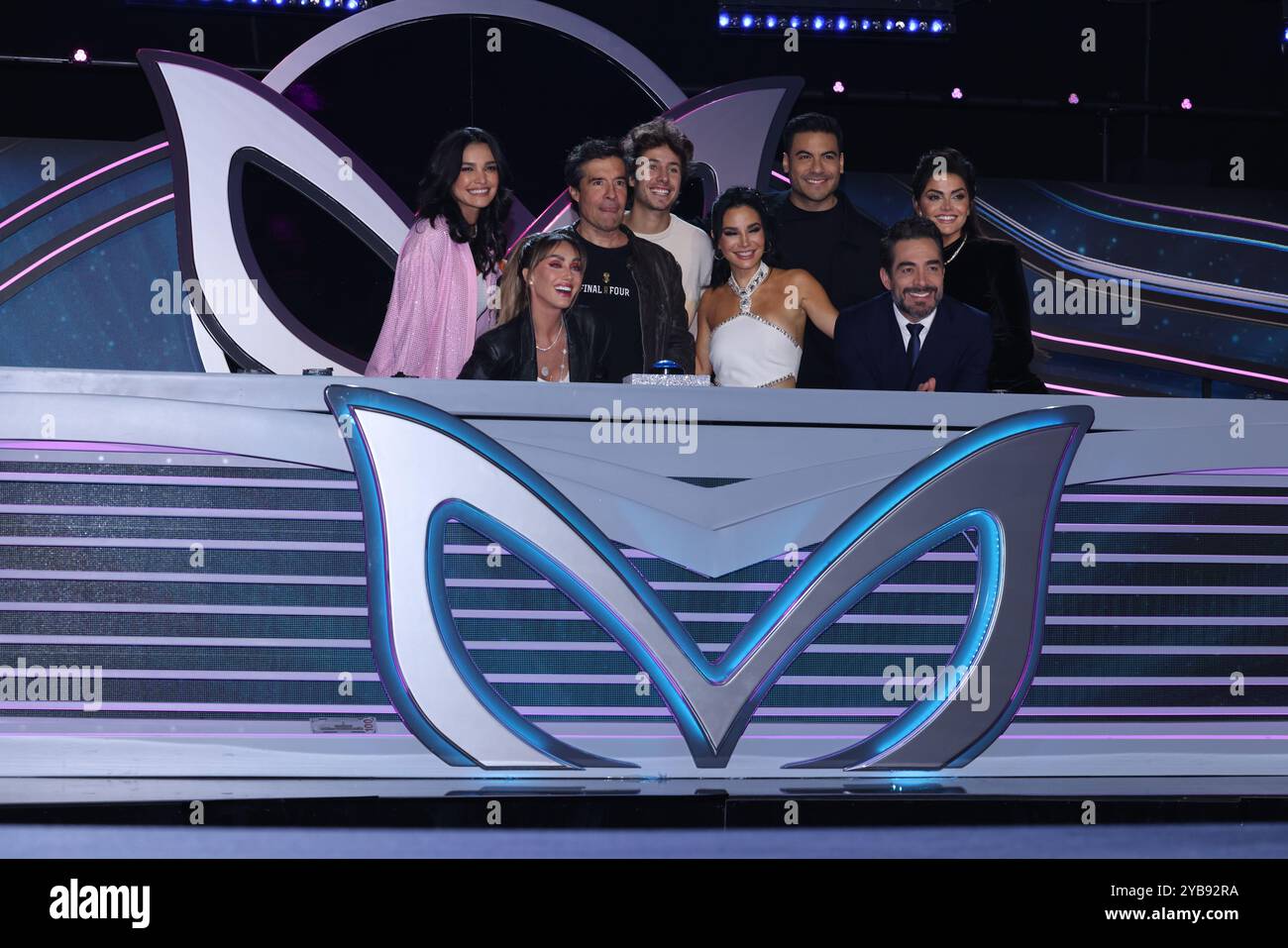 Mexico City, Mexico. 16th Oct, 2024. (L-R) Kiara liz, Anahí Puente ...