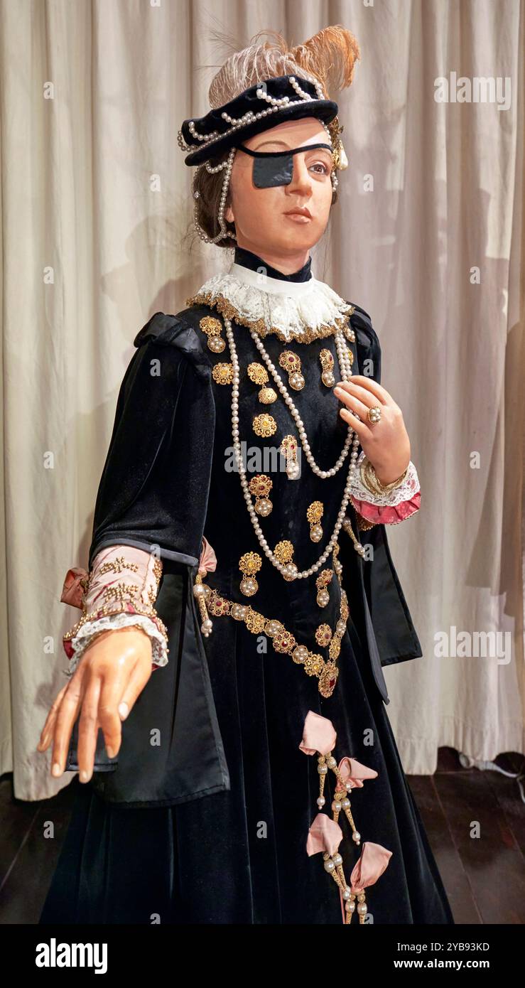 Princess of Eboli wax figure in Madame Tussauds museum in Madrid Stock Photo - Alamy