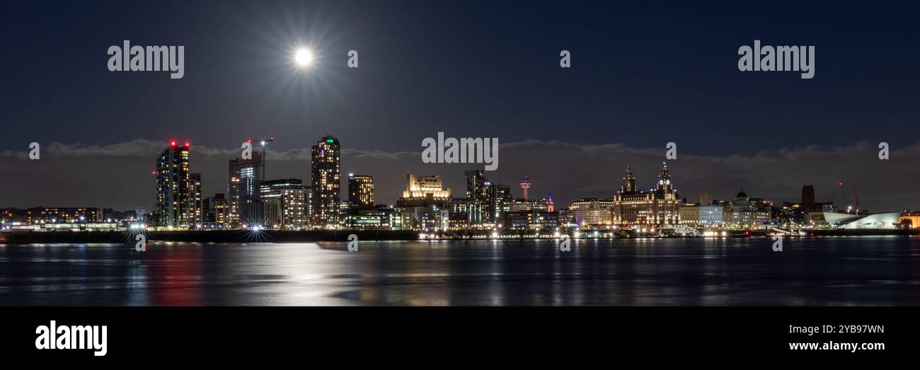 Hunter's Moon rising over Liverpool Waterfront Stock Photo - Alamy