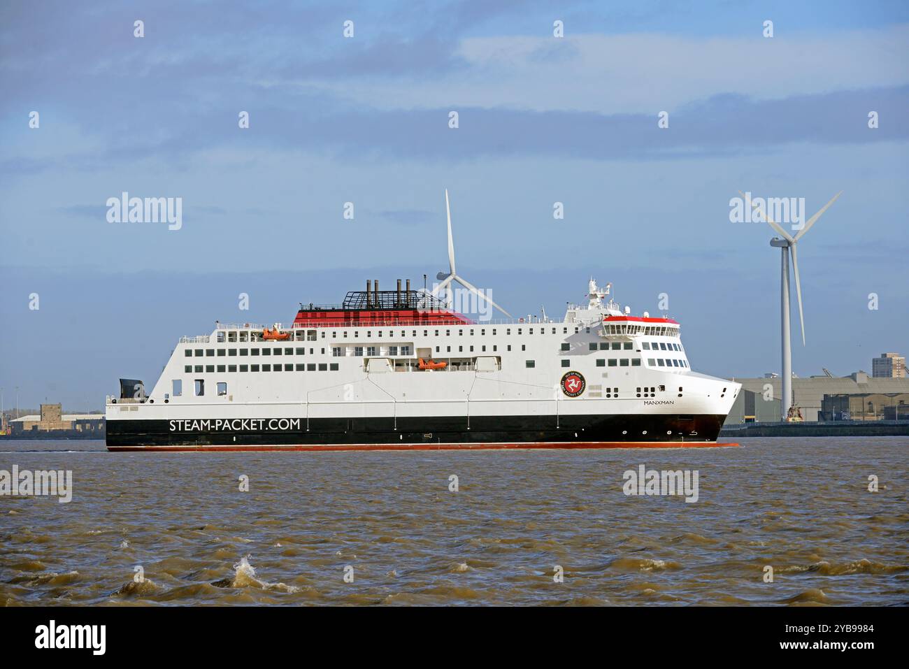 Isle of Man Steam Packet flagship, MANXMAN, conducting berthing trials ...