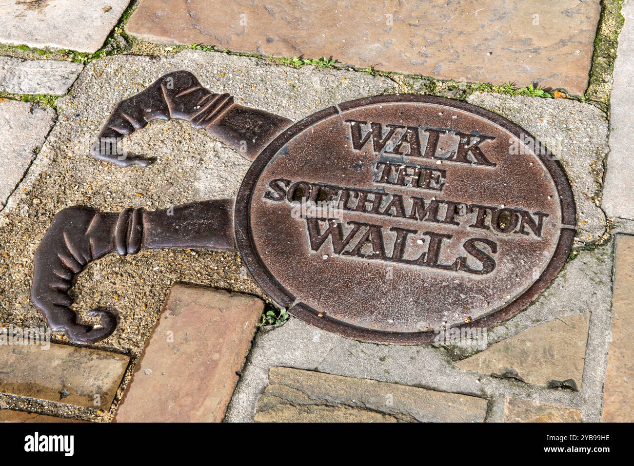 Southampton tourist information plaque set into pavement giving ...