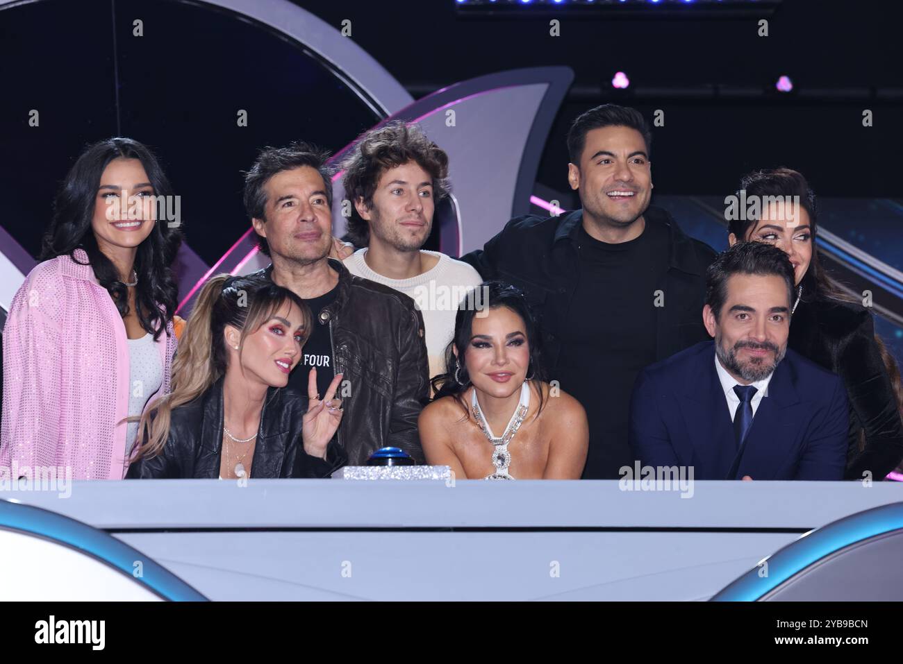 Mexico City, Mexico. 16th Oct, 2024. (L-R) Kiara liz, Anahí Puente ...