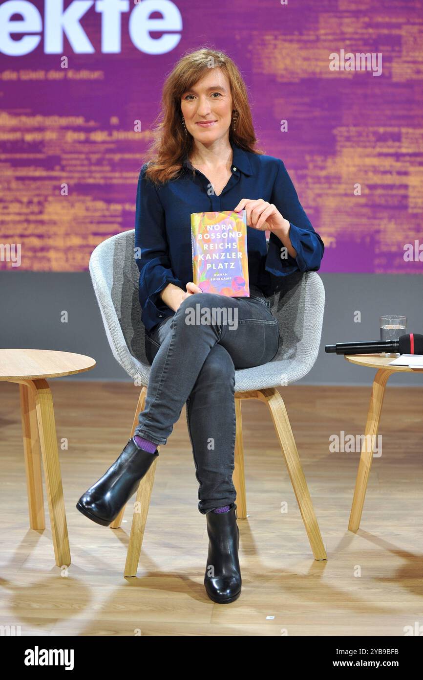Frankfurter Buchmesse 2024. Schriftstellerin Nora Bossong am 17.10.2024 ...