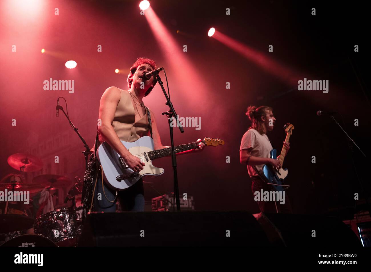 American singer, James Bruner, performing live at the Huxleys Neue Welt ...