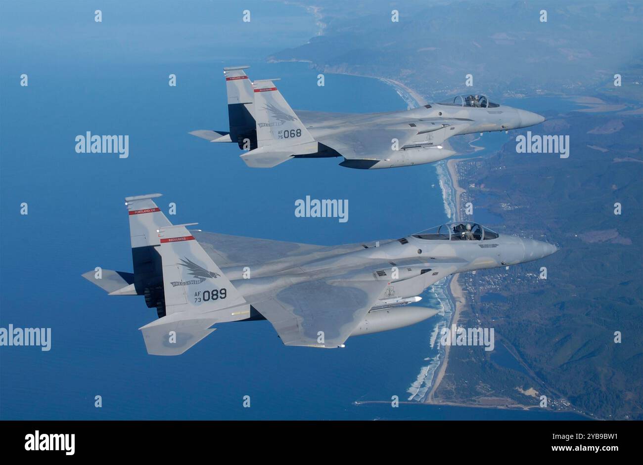AMERICAN F-15s over the coast of Oregon in 2003. Photo: USAf Stock ...