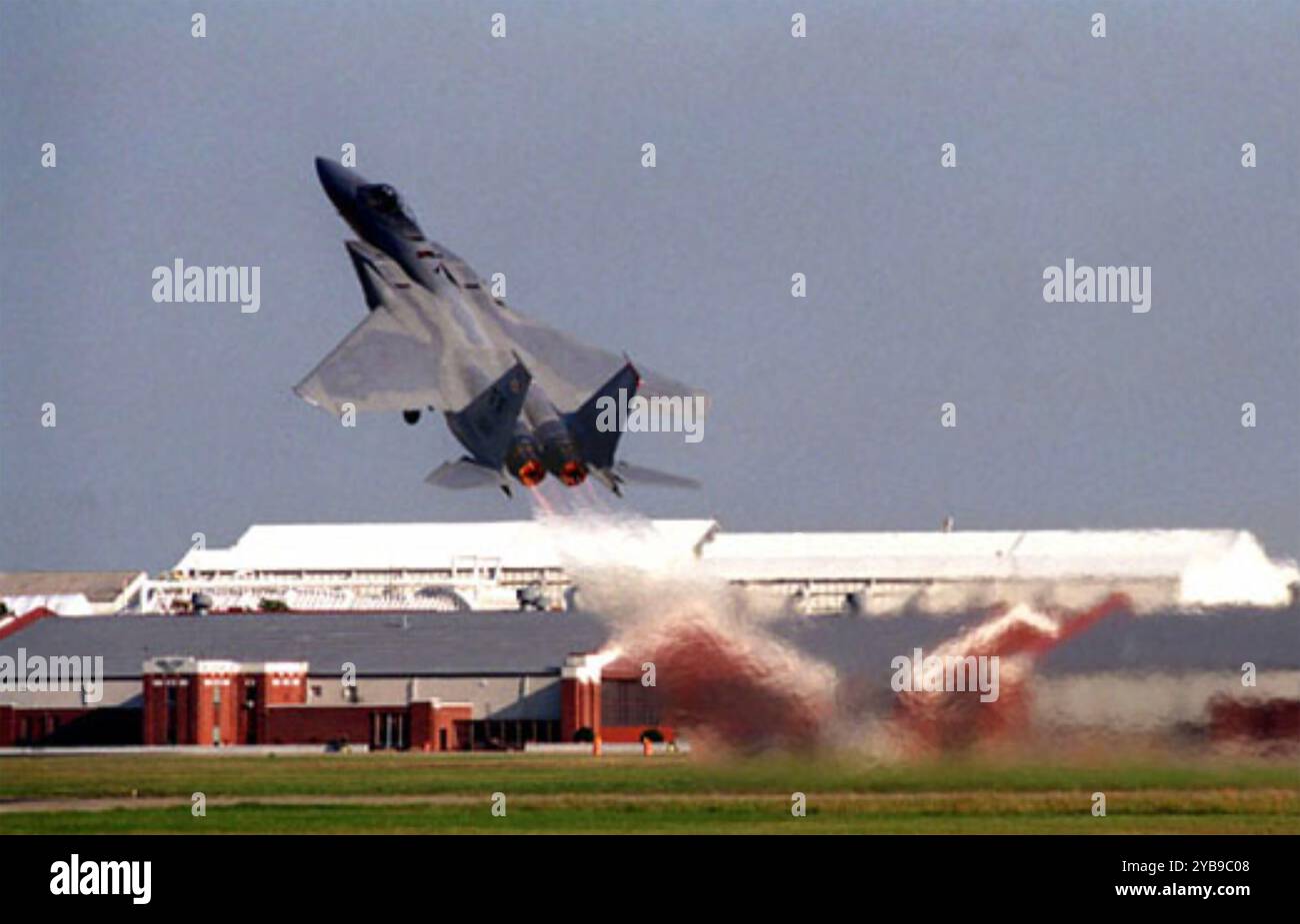 AMERICAN F-15C at full thrust on take off. Photo: USAF Stock Photo - Alamy