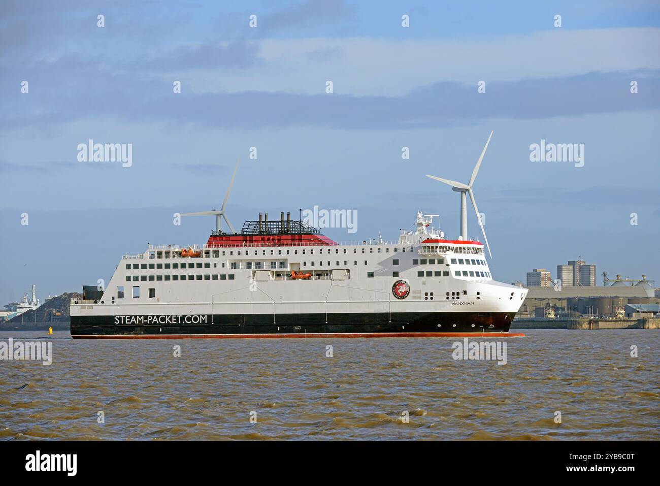 Isle of Man Steam Packet flagship, MANXMAN, conducting berthing trials ...