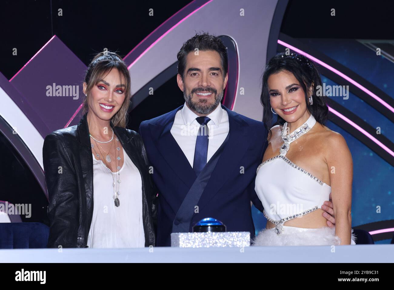 Mexico City, Mexico. 16th Oct, 2024. (L-R) Anahi Puente, Omar Chaparro ...