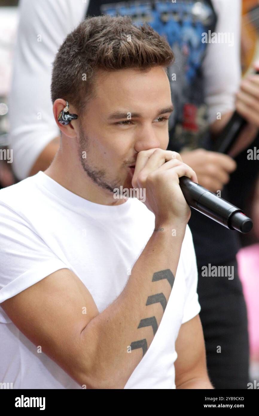 Liam Payne of One Direction performs on the NBC 'Today Show' in New ...