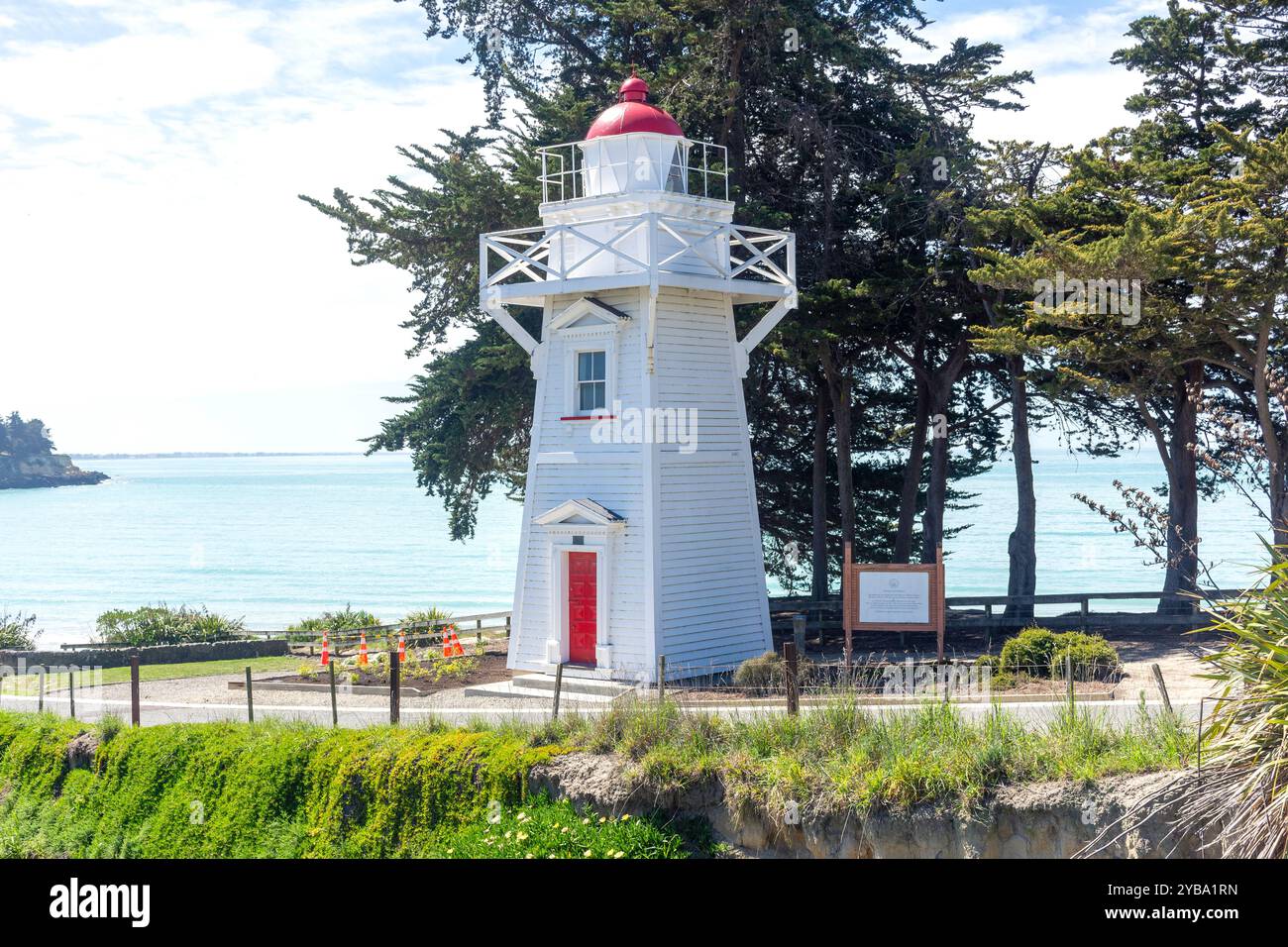 Historic Blackett's Lighthouse, Maori Hill, Caroline Bay, Timaru (Te ...