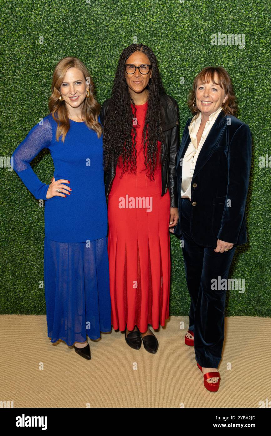 Sarah amos hi-res stock photography and images - Alamy