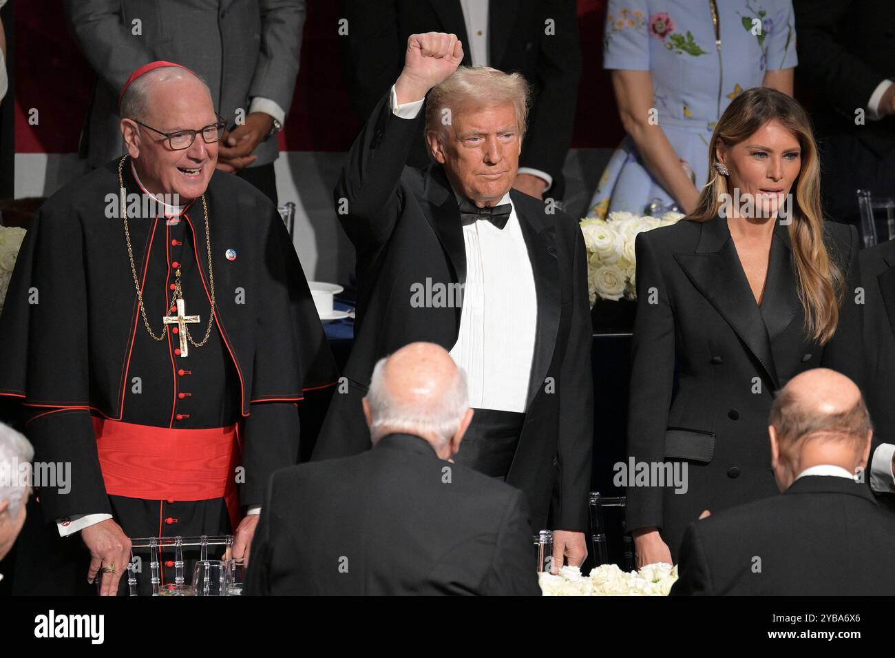 Cardinal dolan trump hi-res stock photography and images - Alamy