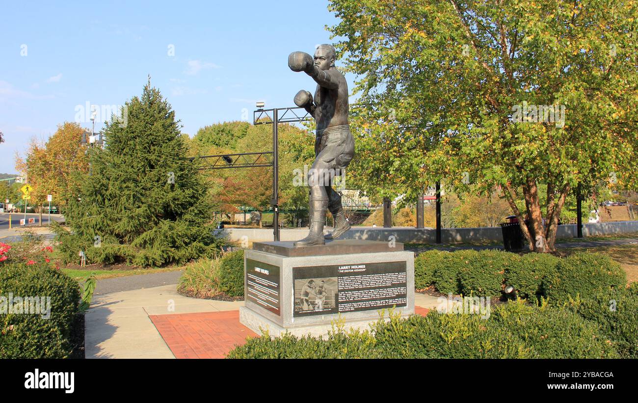 Larry Holmes Statue, famous professional boxer, world heavyweight ...