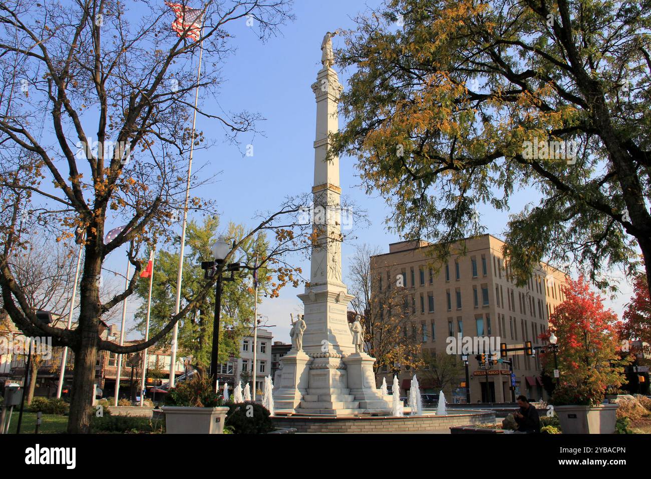 Civil War Memorial in the Centre Square in historic downtown, Easton ...