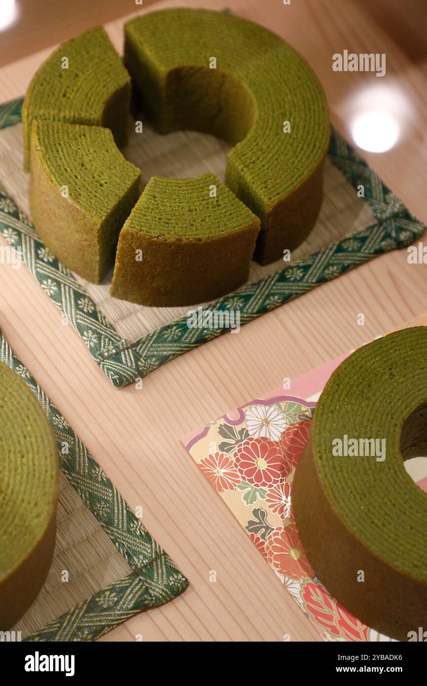 Matcha layer cakes matcha layer cake hi-res stock photography and ...