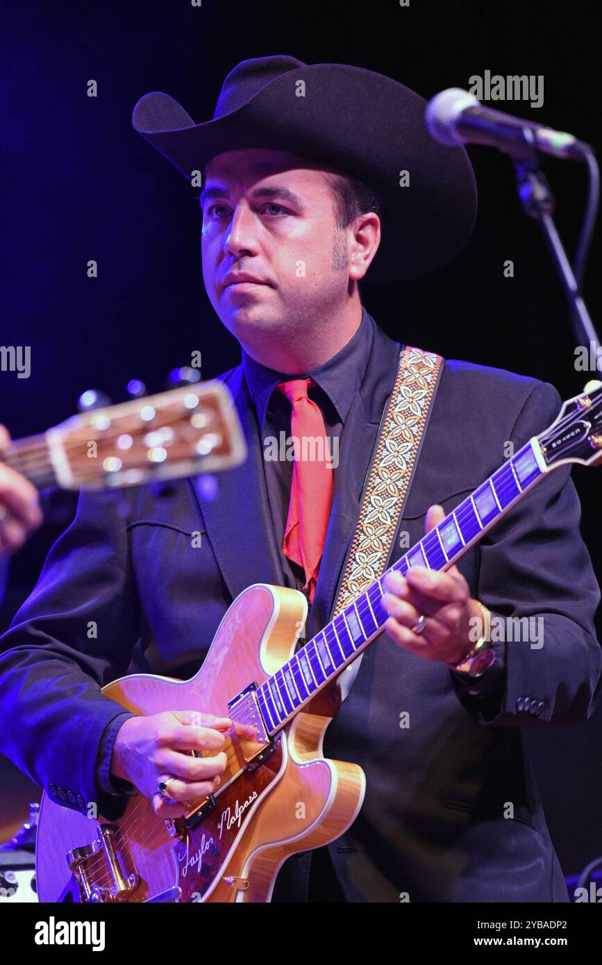 Tracy taylor hi-res stock photography and images - Alamy