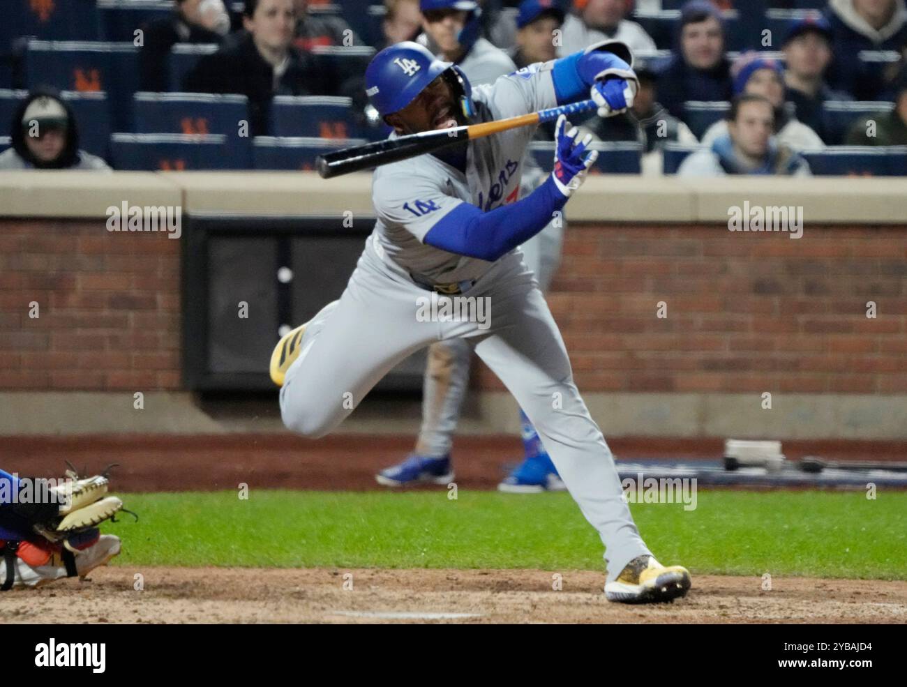 New York, United States. 18th Oct, 2024. Los Angeles Dodgers Mookie ...