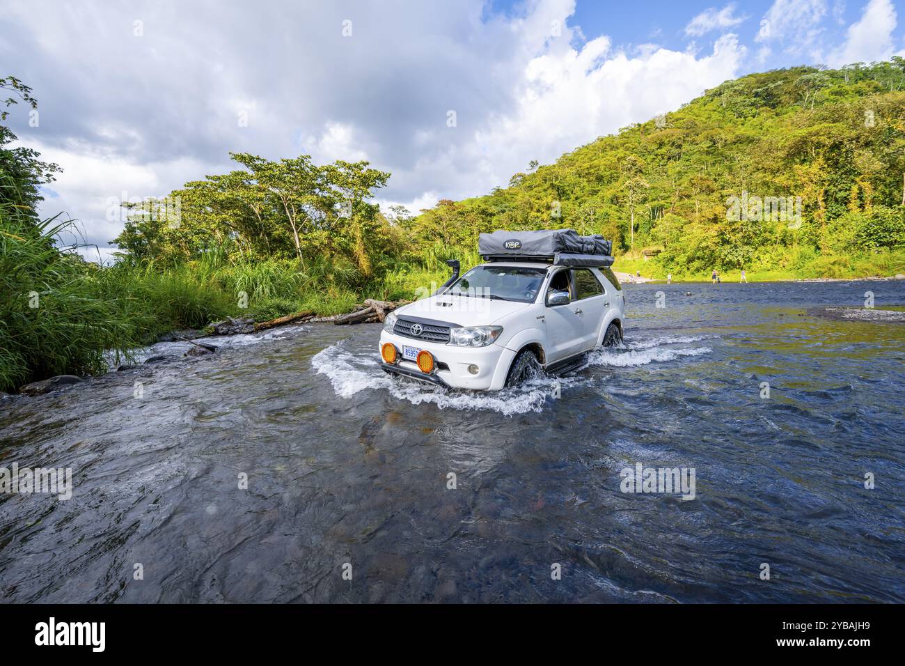 Open primary drive hi-res stock photography and images - Alamy