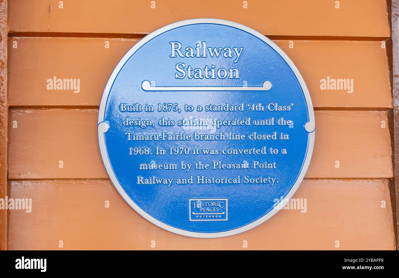 Historic Places plaque on station platform, Pleasant Point Museum ...