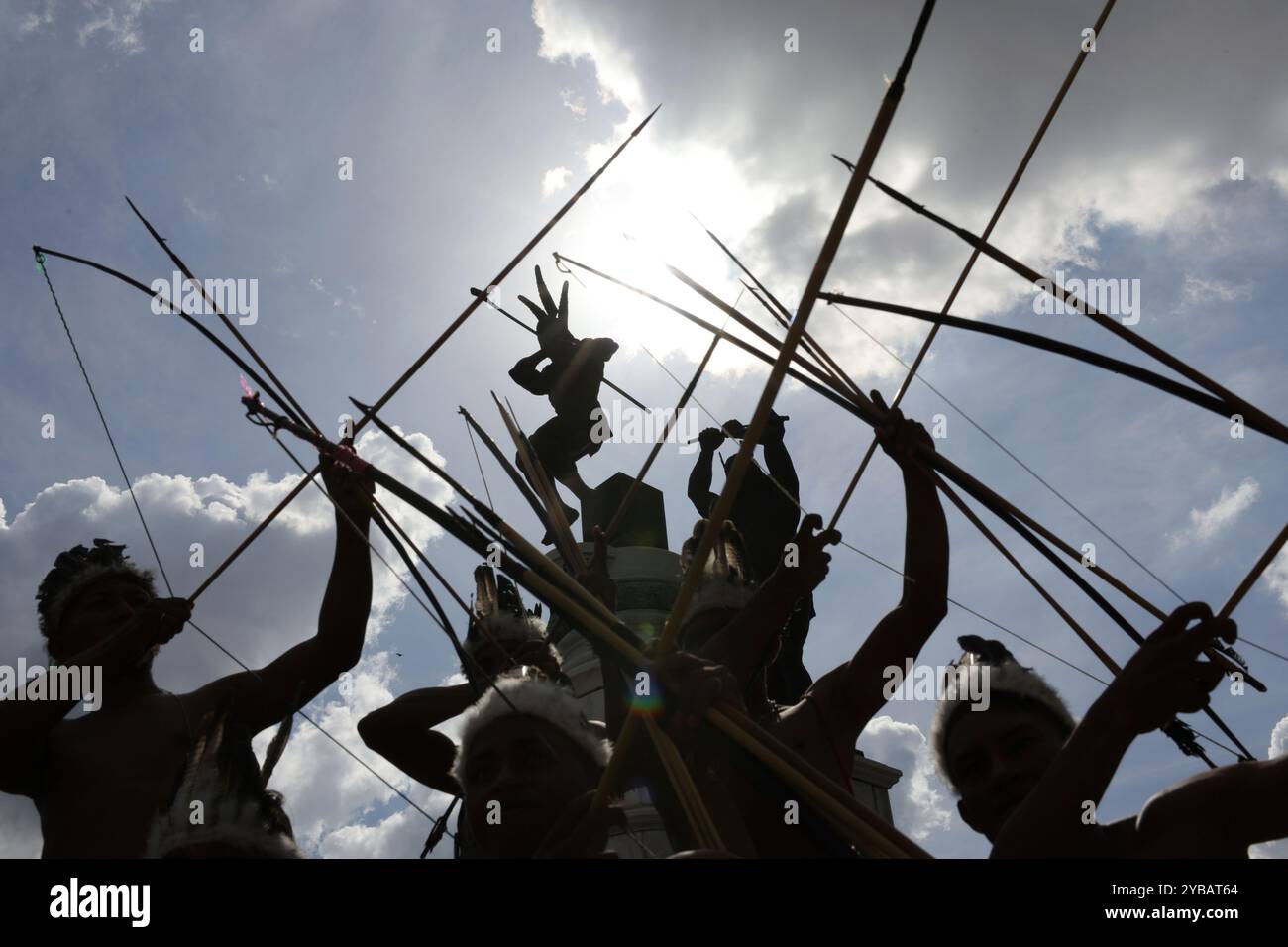 Indigenous people take part in Venezuelan "Indigenous Resistance Day ...
