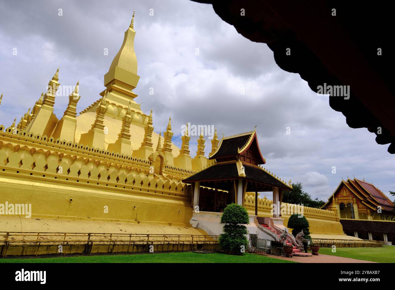 Pha That Luang, 'Great Stupa' is a gold-covered large Buddhist stupa in ...