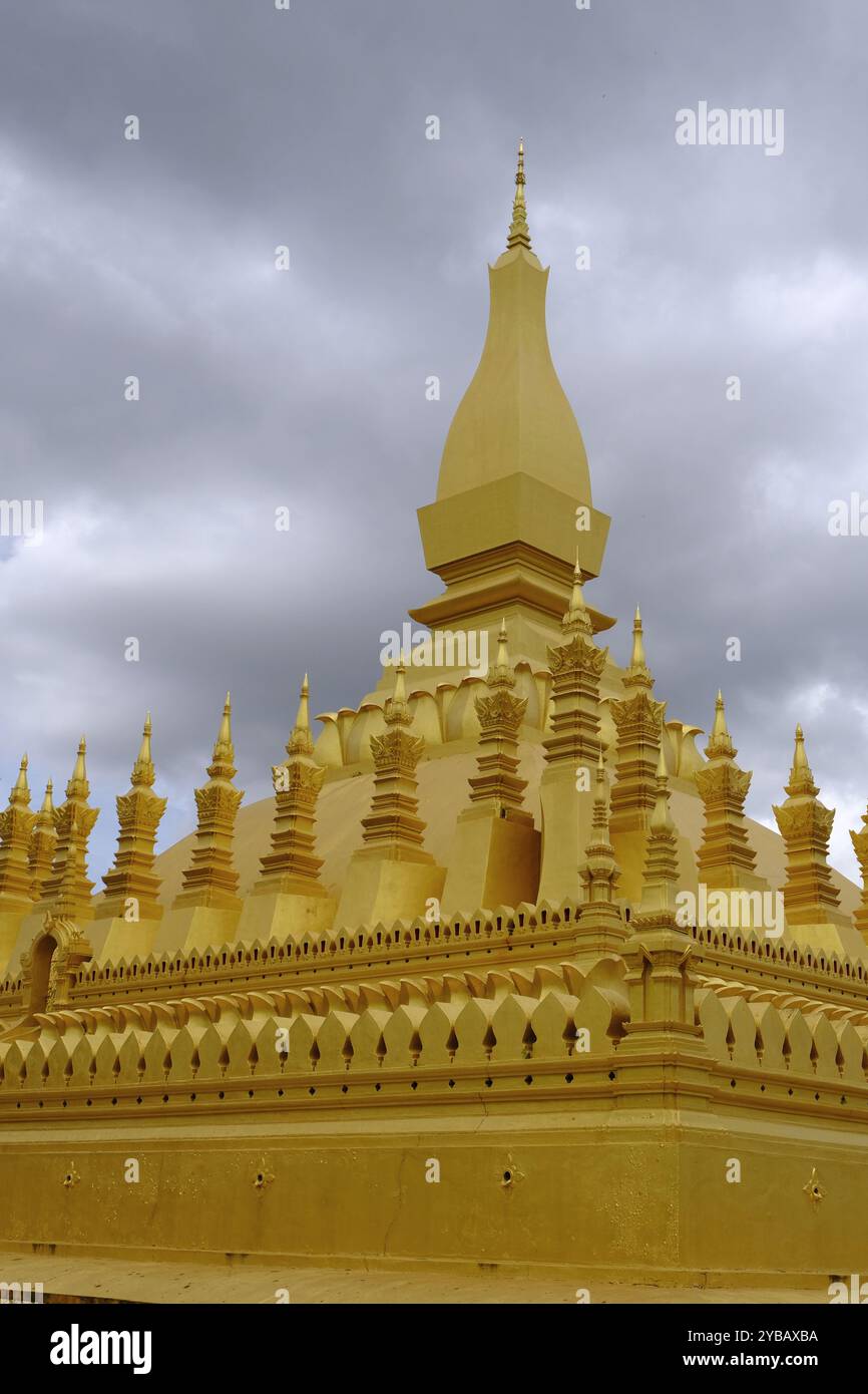 Pha That Luang, 'Great Stupa' is a gold-covered large Buddhist stupa in ...