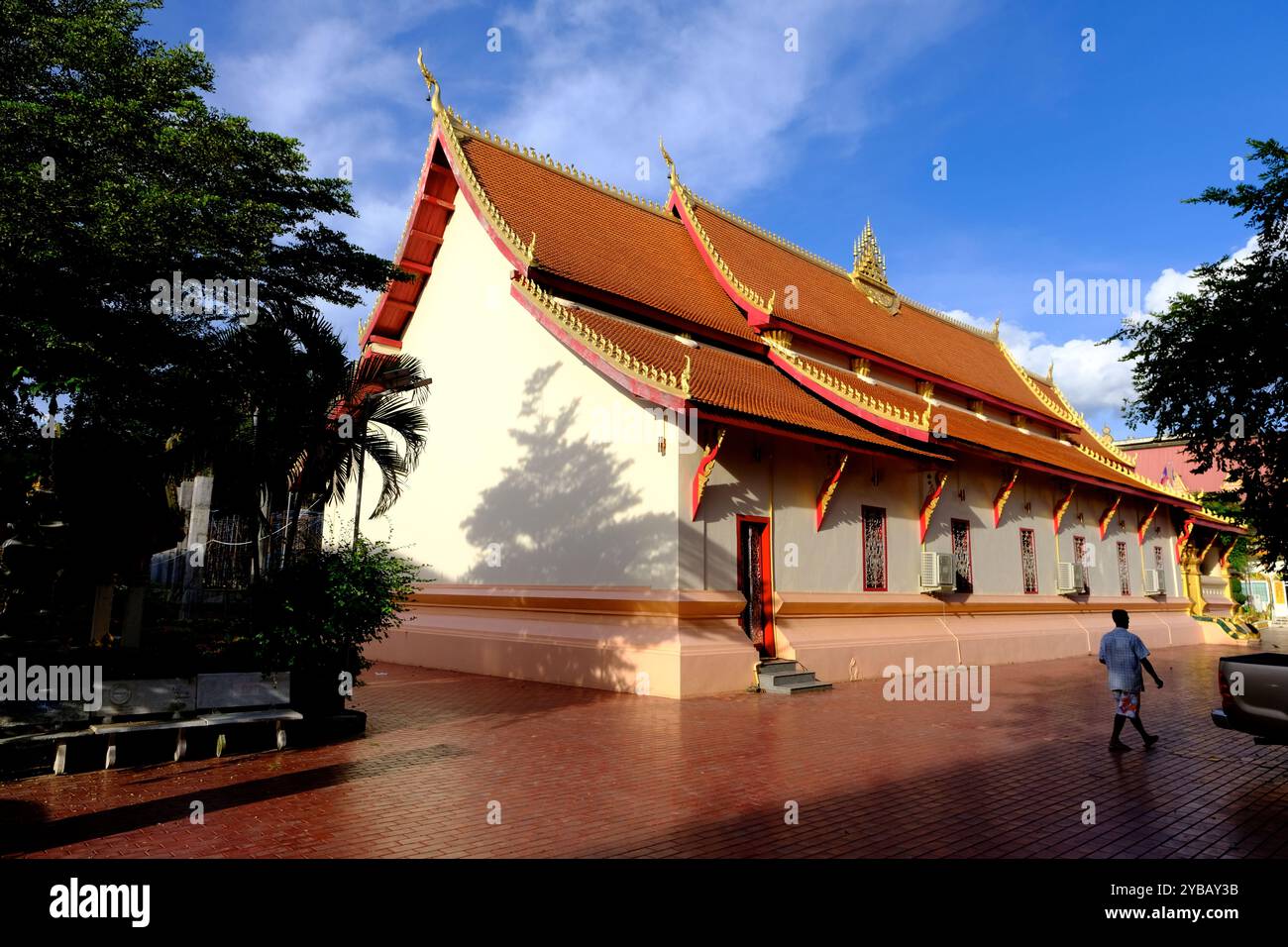 The exterior view of the main hall of Wat OngTeu Temple.Vientiane, Laos ...