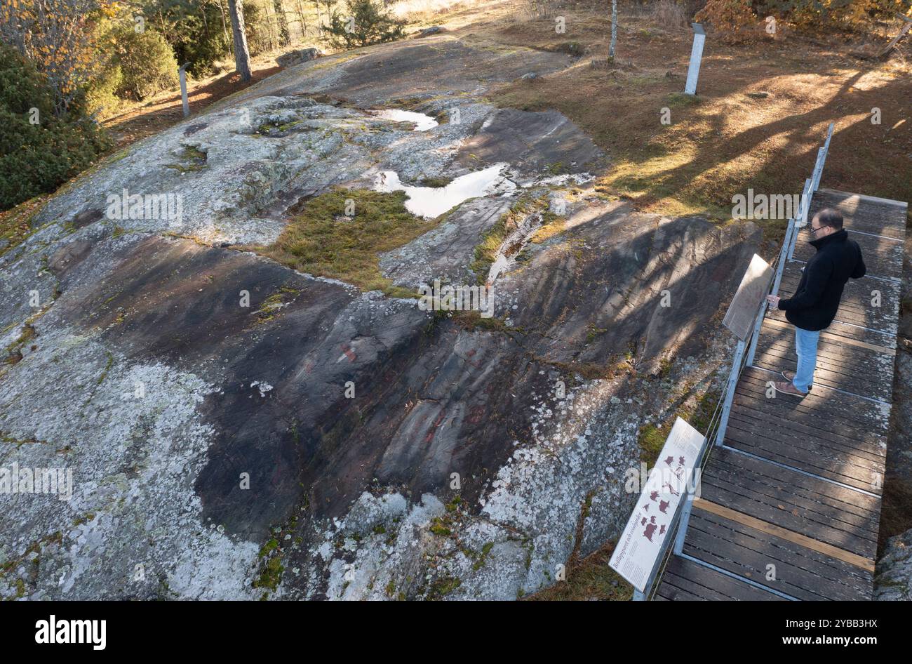 An archaeological sensation has been deciphered on a Bronze Age stone ...