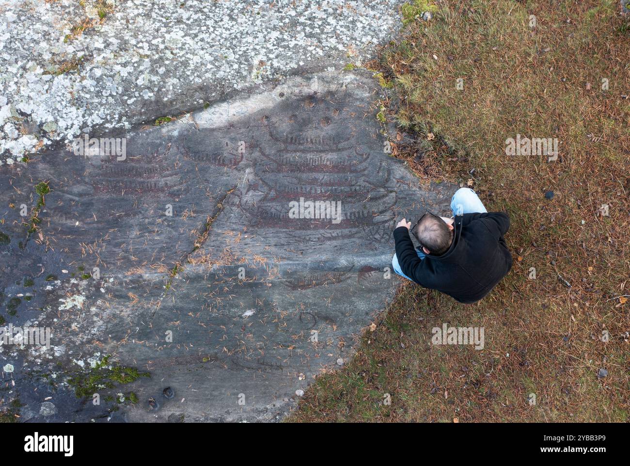 An archaeological sensation has been deciphered on a Bronze Age stone ...