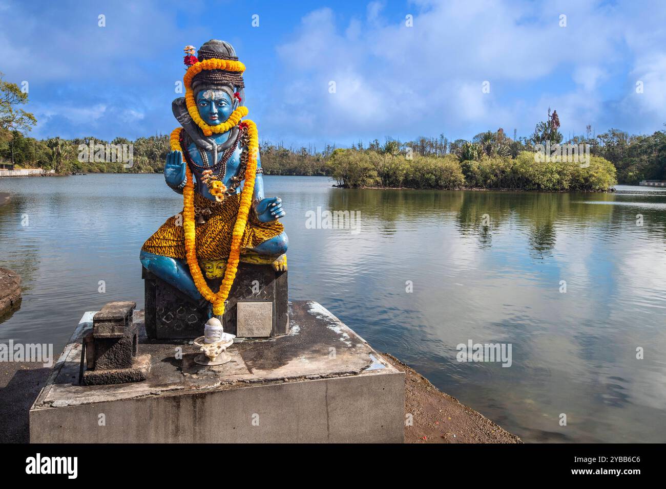 Gott Shiva, Hindu Tempel, heiliger See, Grand Bassin, Ganga Talao ...