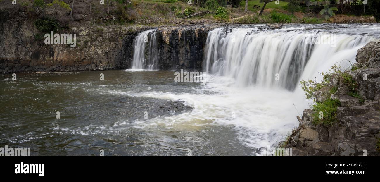 Waitangi River flowing over Haruru Falls. Bay of Islands. New Zealand ...
