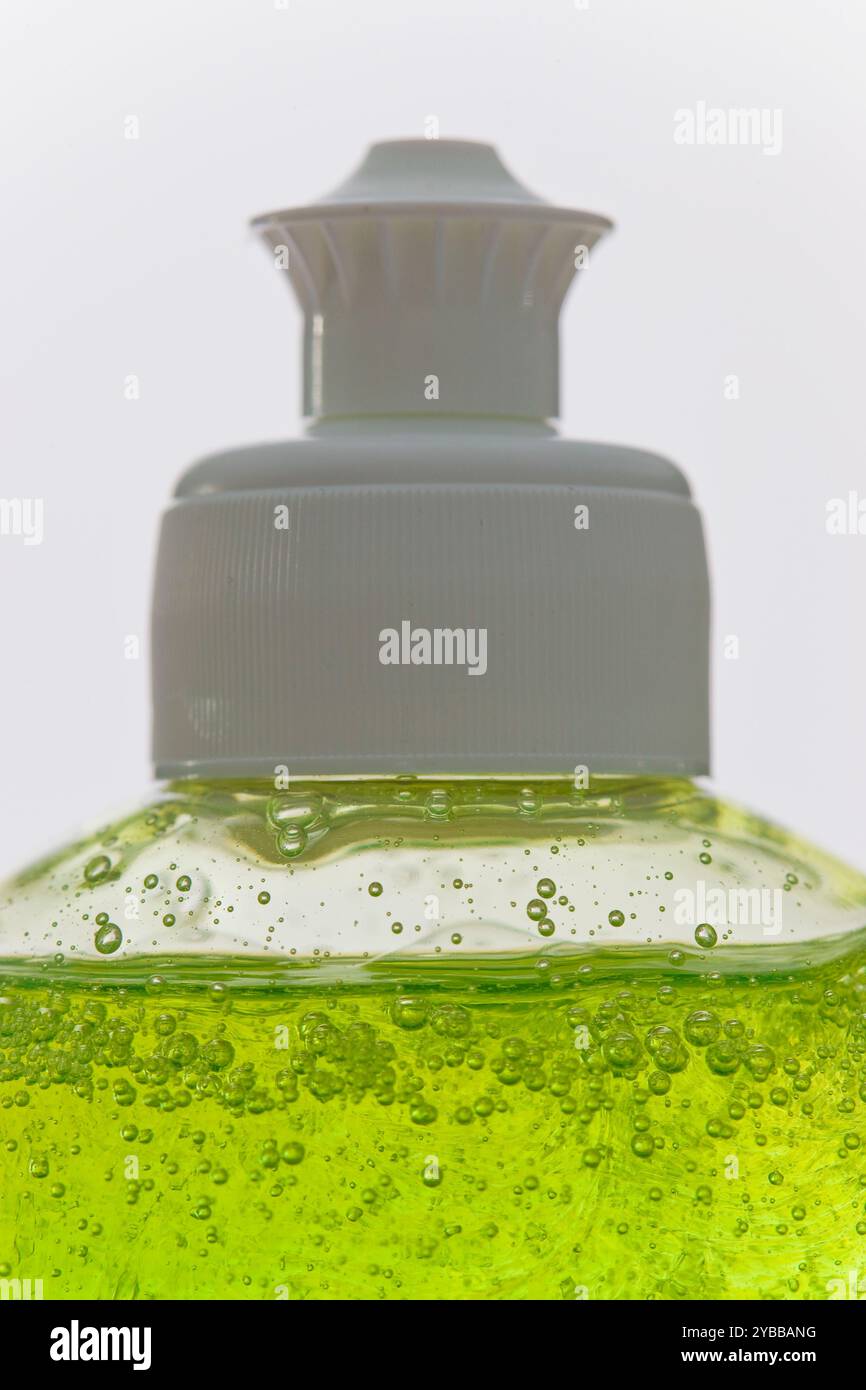 Dishwashing liquid and studio hi-res stock photography and images - Alamy
