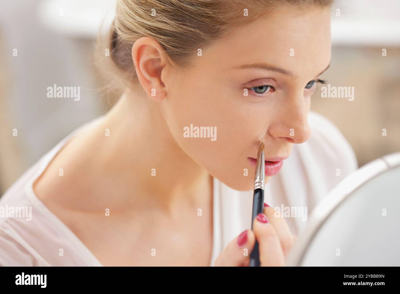 Precision makeup hi-res stock photography and images - Alamy