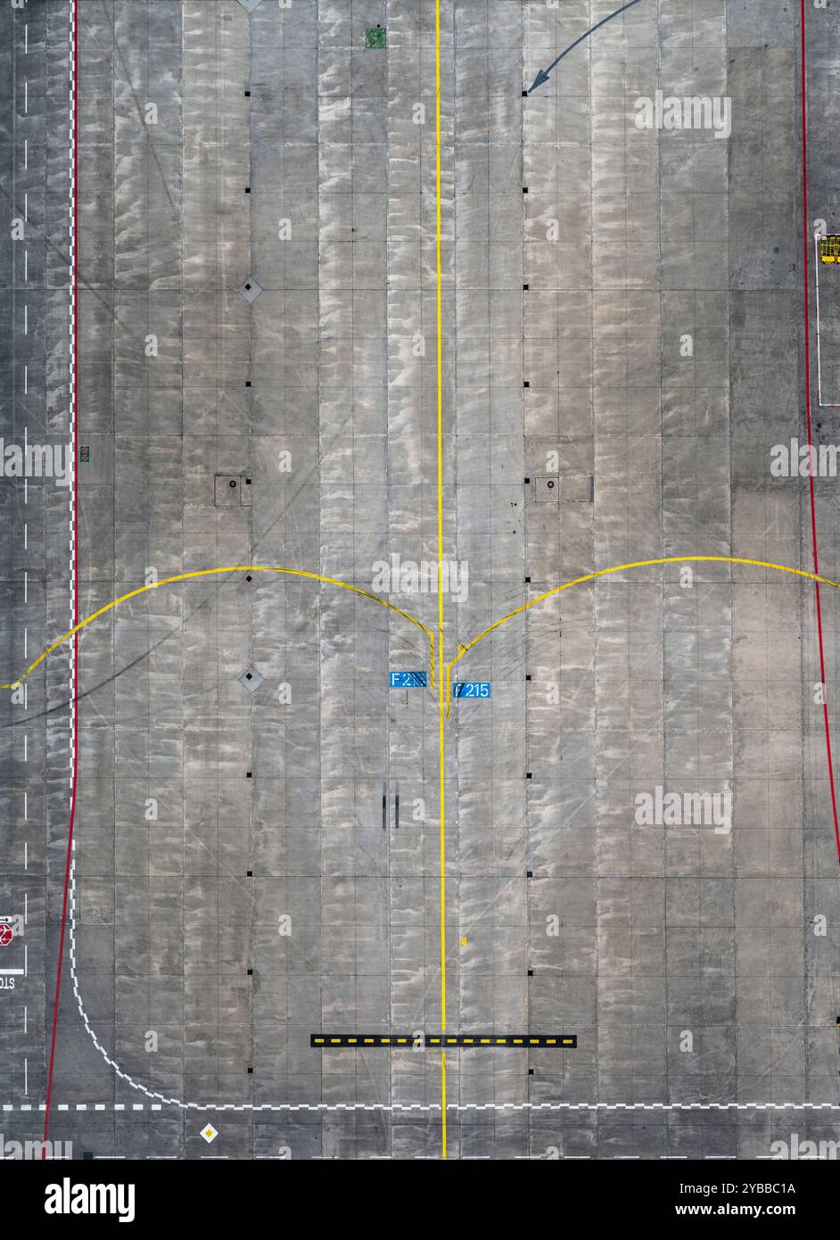 View from above lines and road markings on airport tarmac Stock Photo ...
