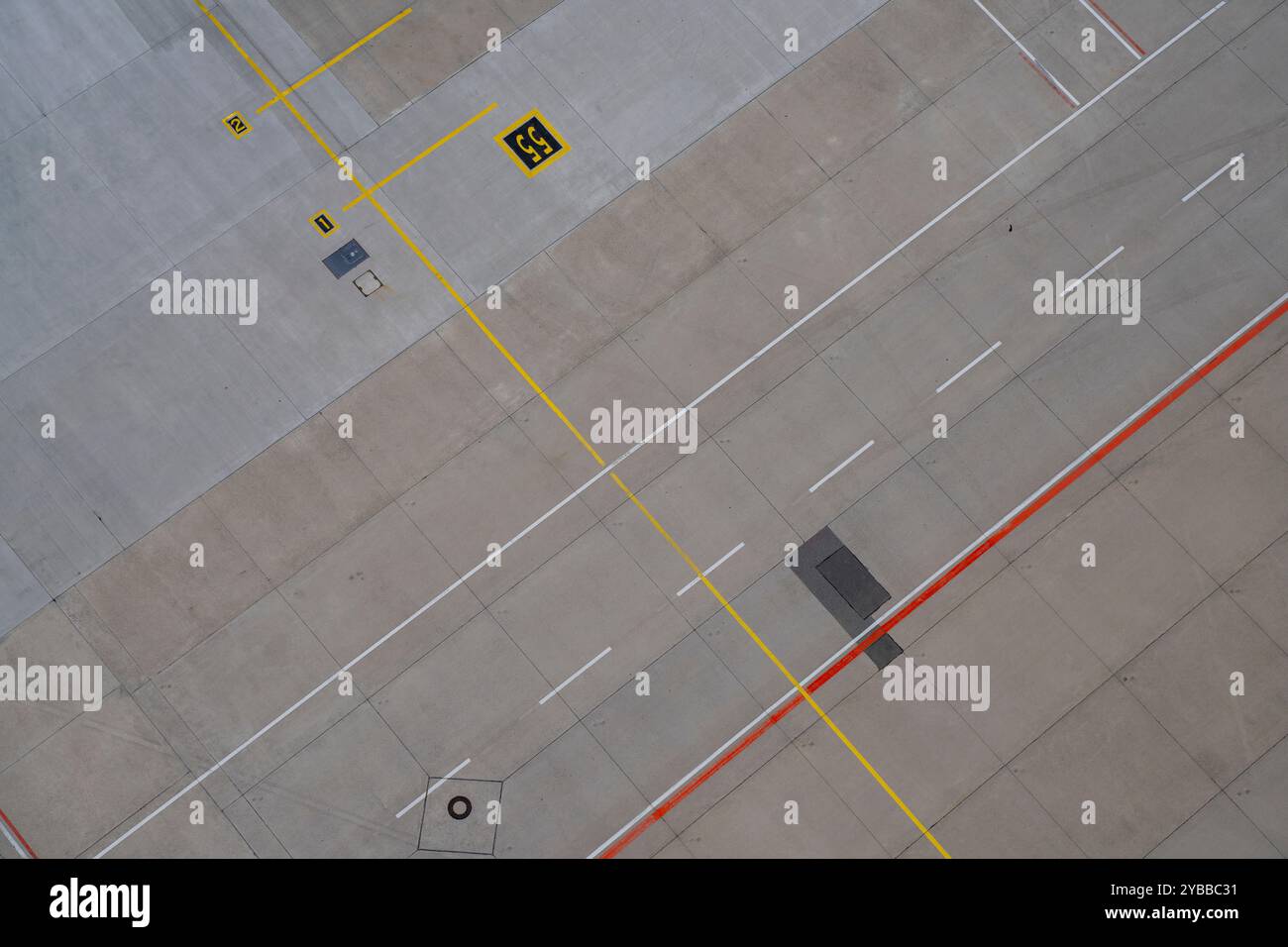 Airport runway road marking hi-res stock photography and images - Alamy
