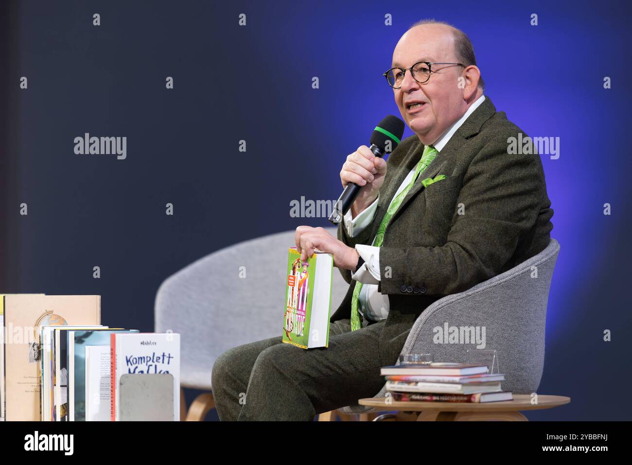 Buchmesse Frankfurt 2024 Denis Scheck präsentiert auf der ARD/ZDF/3Sat ...