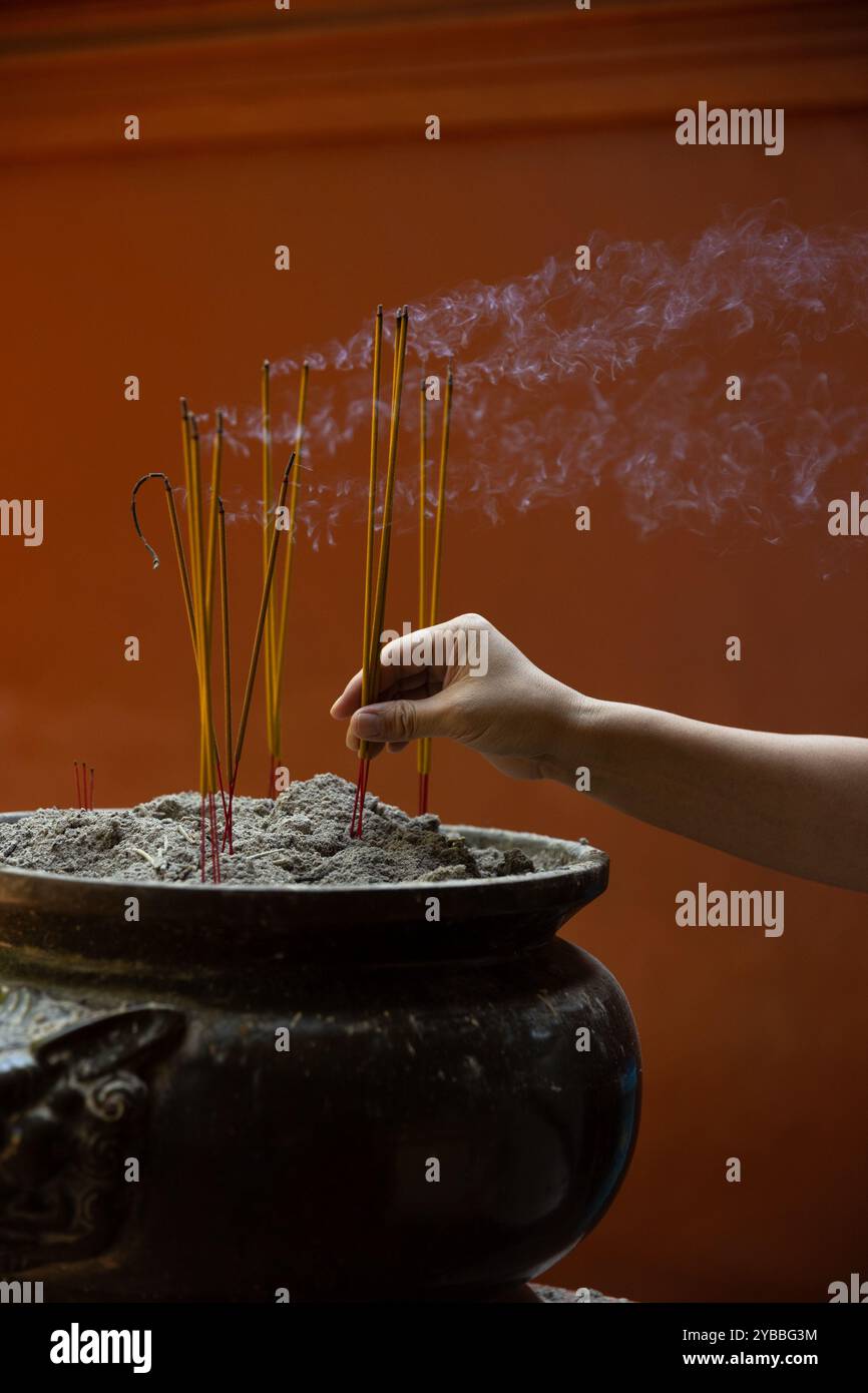 Pilgrimage offering hi-res stock photography and images - Alamy