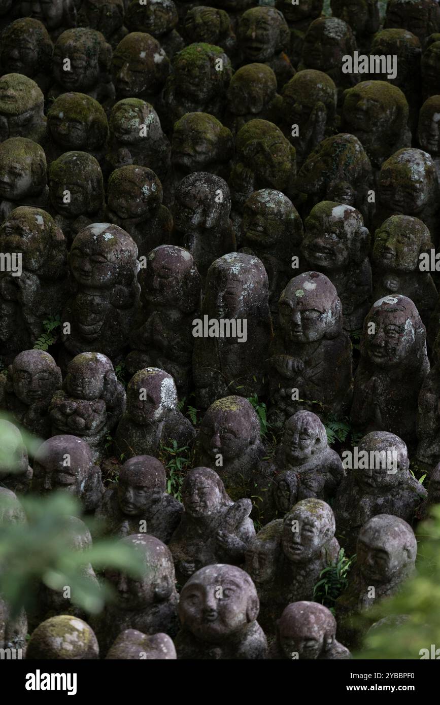 Stone Statues Guarding Kyoto's Sacred Temples Stock Photo - Alamy