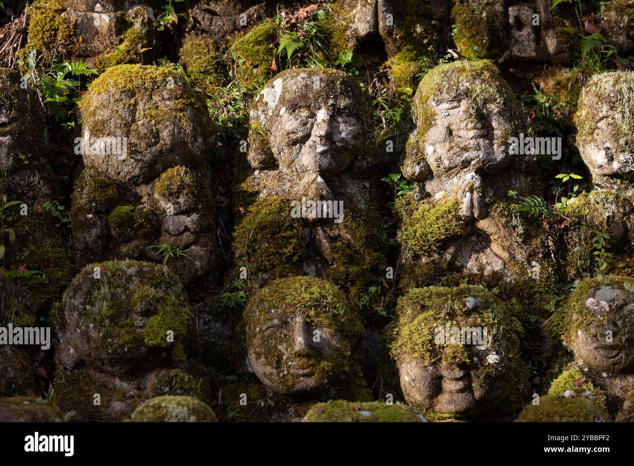 Stone Statues Guarding Kyoto's Sacred Temples Stock Photo - Alamy