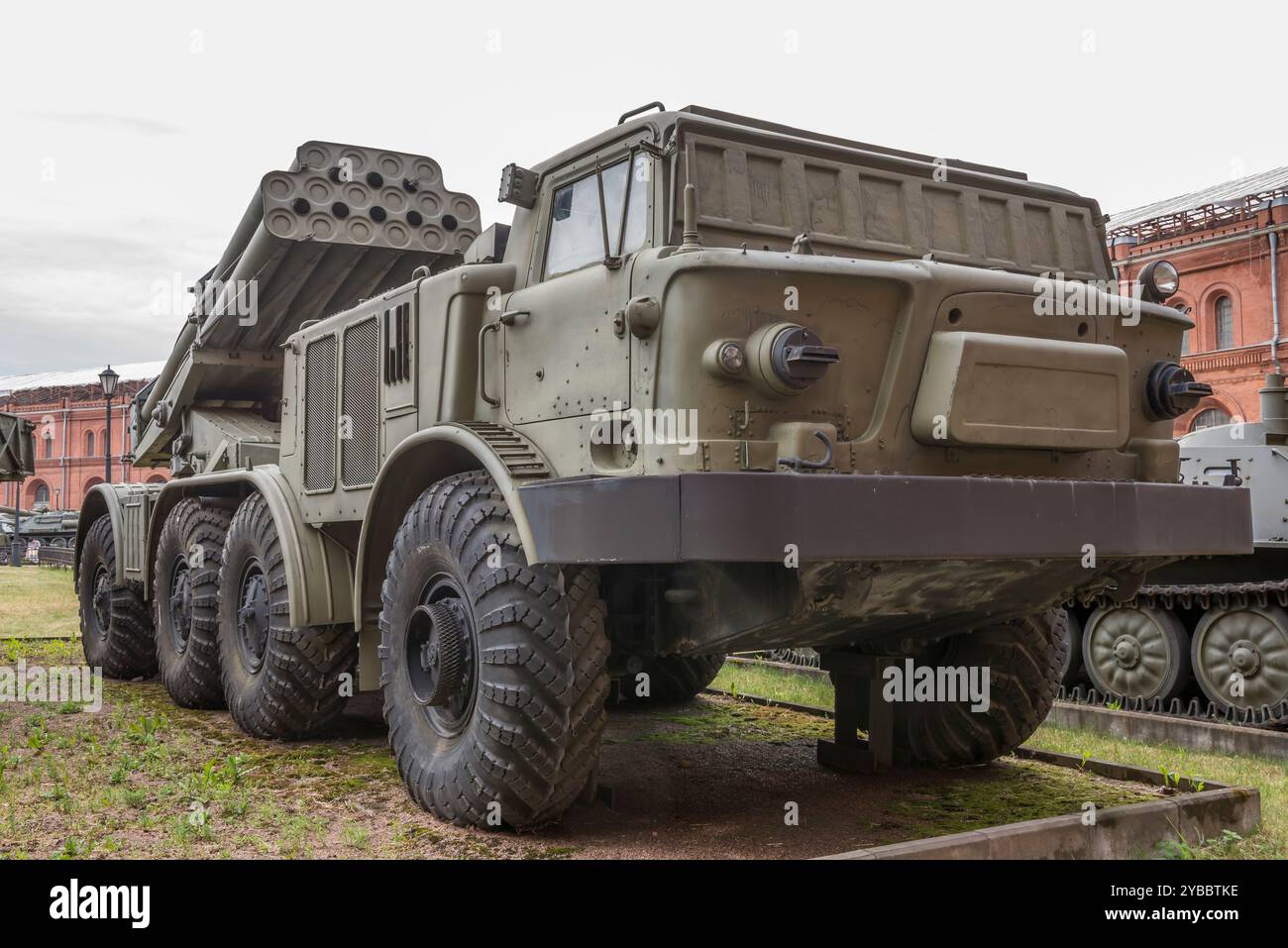 220 mm hi-res stock photography and images - Alamy