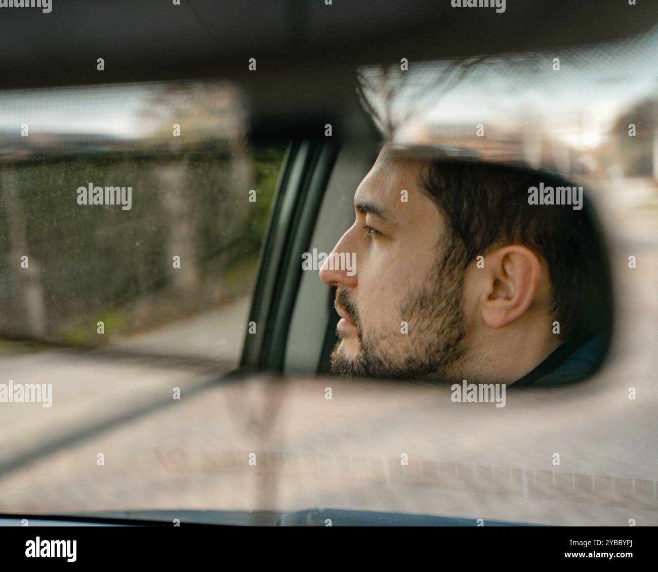 Old man looking young in mirror hi-res stock photography and images - Alamy