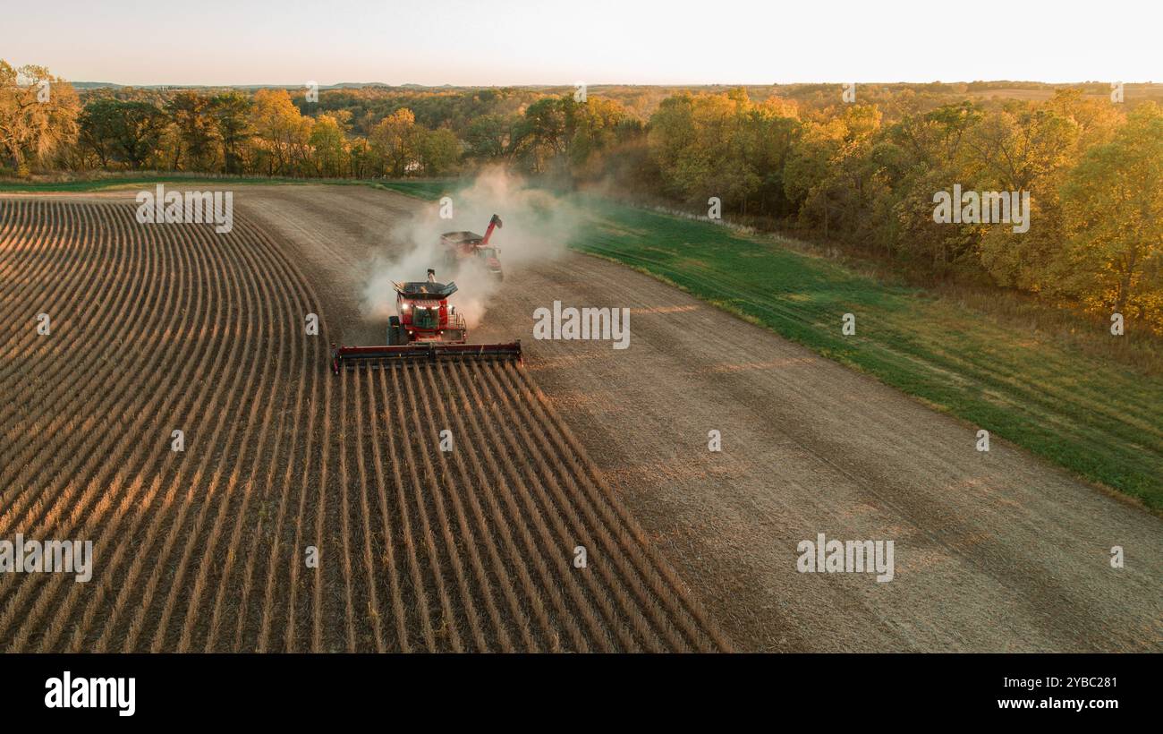Crops harvest tractor aerial hi-res stock photography and images - Alamy