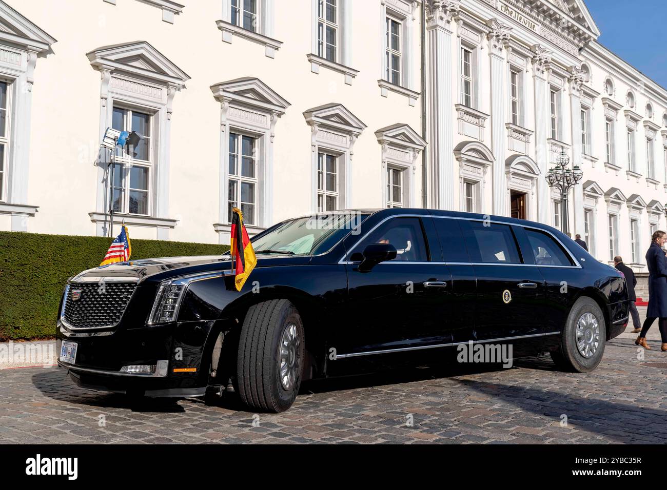Presidential vehicle the Beast at Bellevue Palace - Schloss Bellevue ...