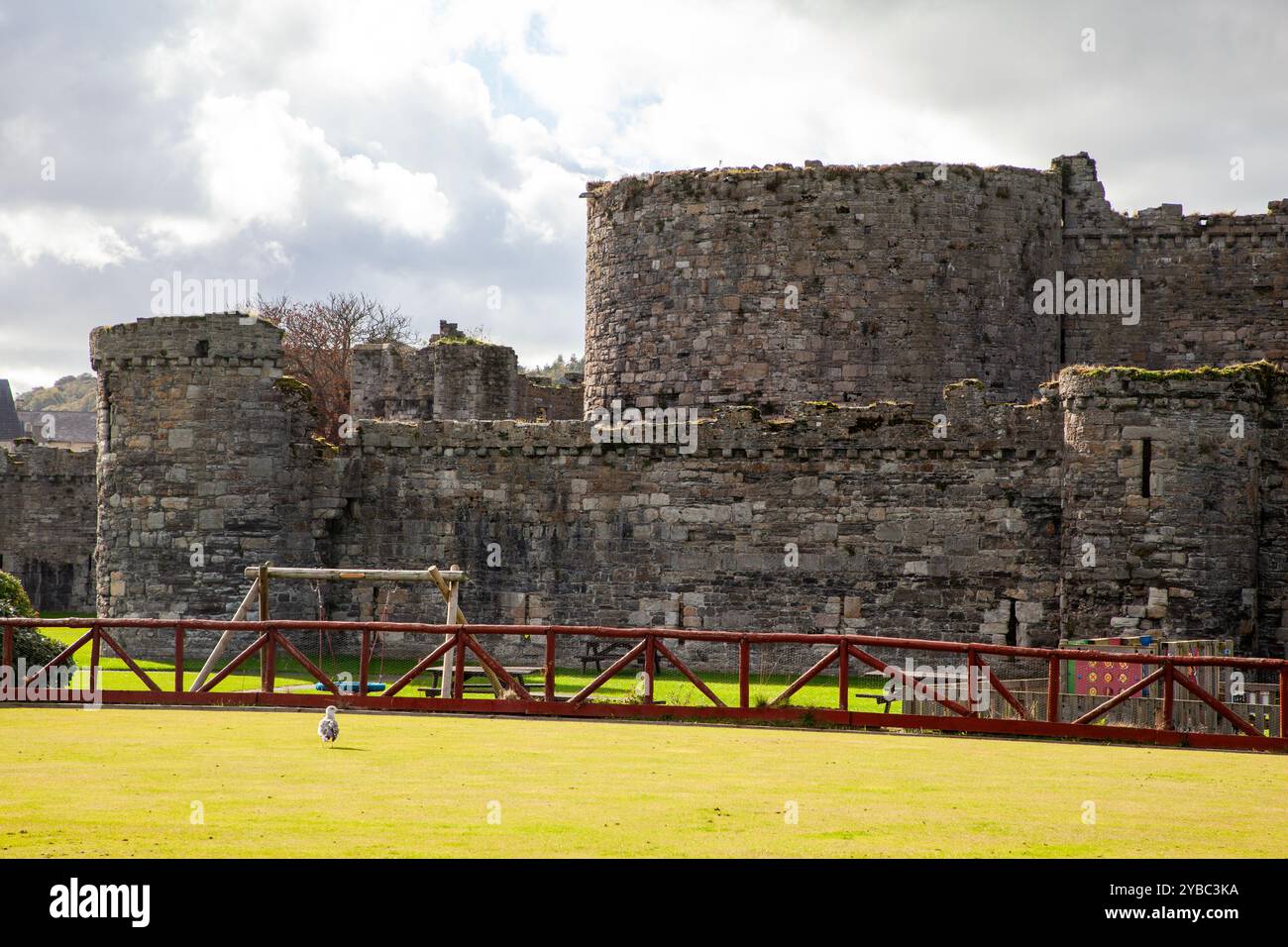 Beaumaris Castle (Castell Biwmares Stock Photo - Alamy