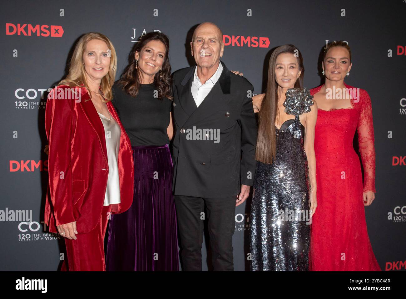 New York, United States. 17th Oct, 2024. (L-R) Elke Neujahr, Viktoria ...